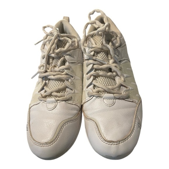 Varsity | Shoes | Varsity Charge 2823 White Cheer Shoe | Poshmark